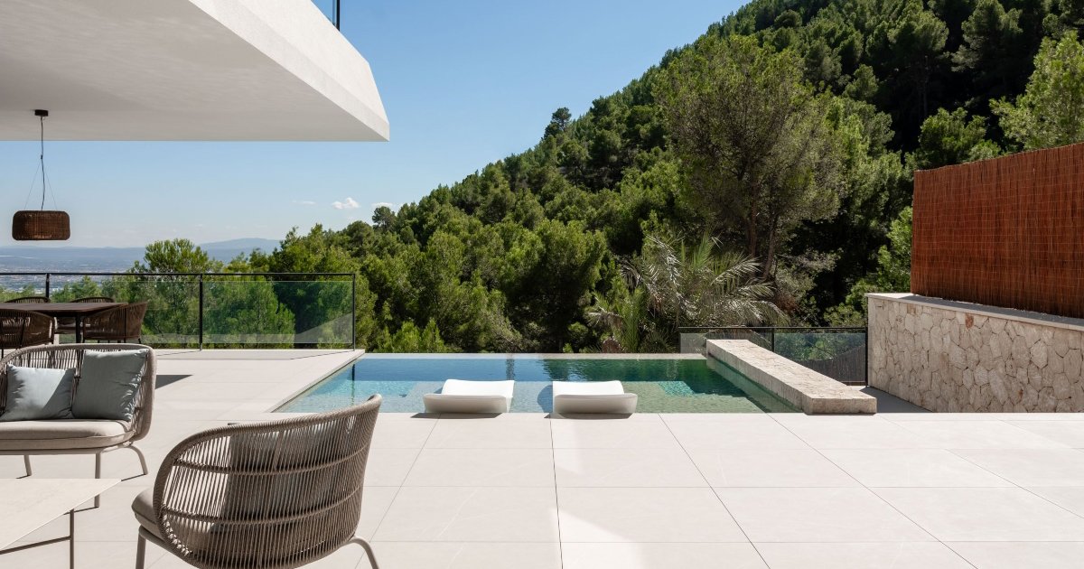 Terrazas con piscina: 11 fotos de exteriores alucinantes que desearás ...