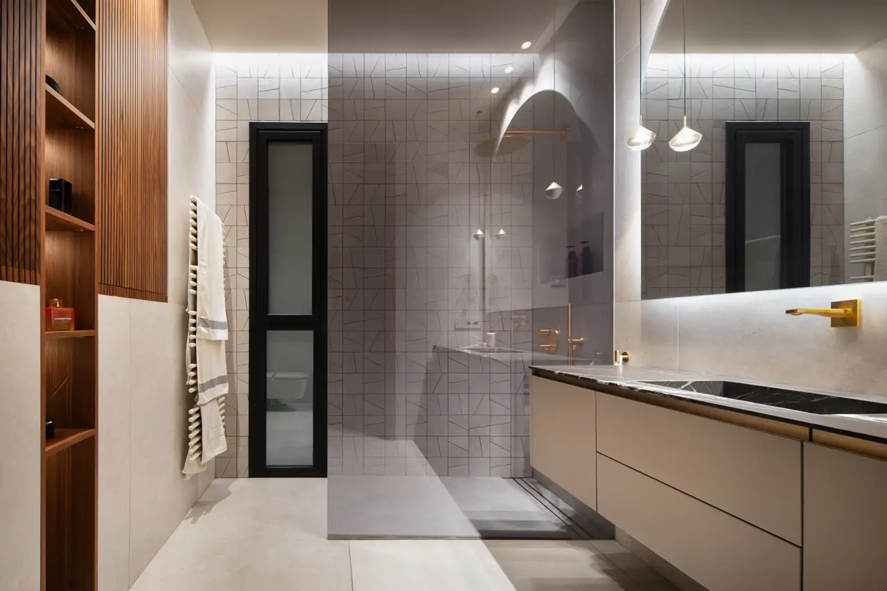 25 cuartos de baño modernos con plato de ducha con ideas que puedes copiar