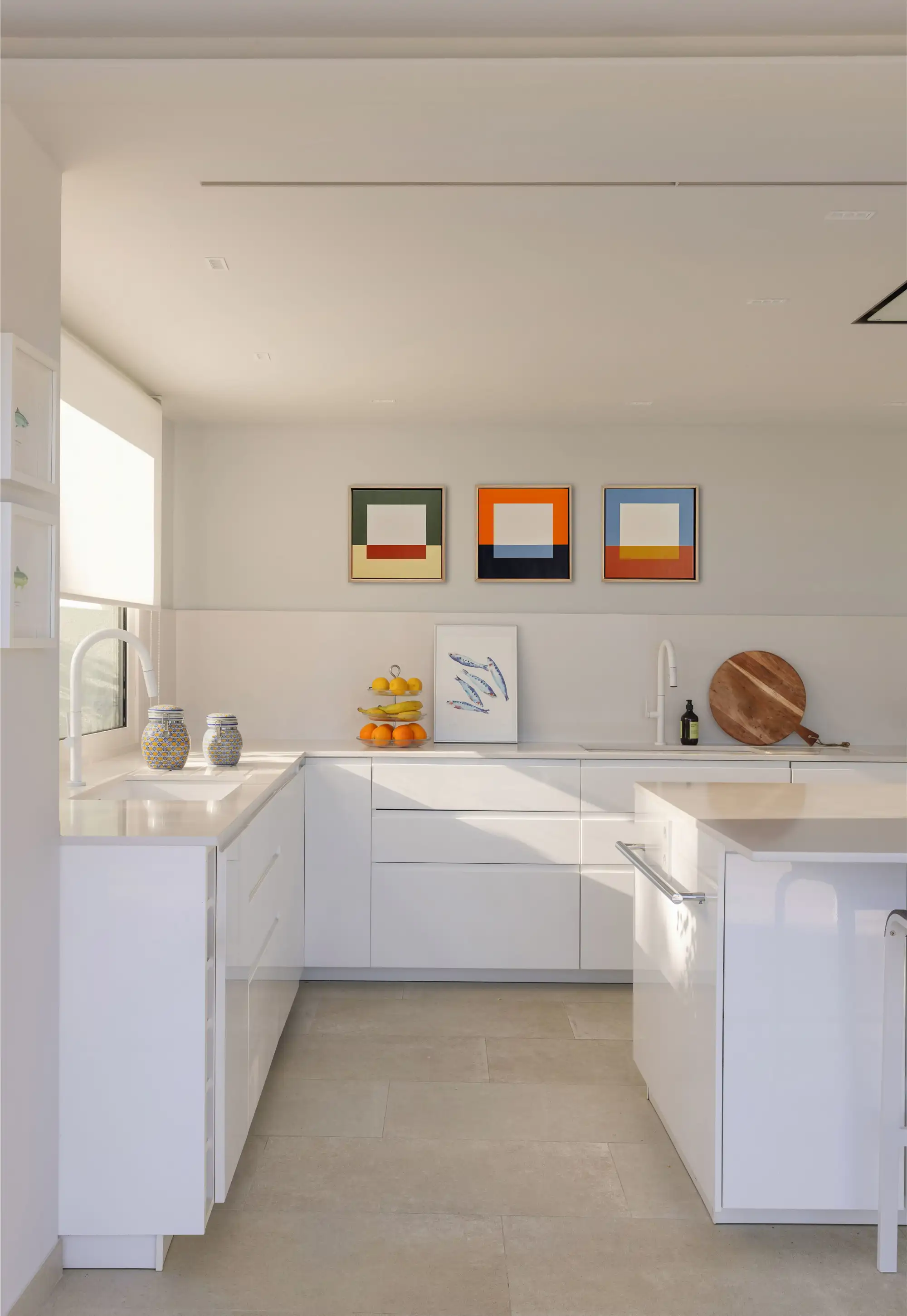 Cómo añadir color a una cocina blanca: 10 ejemplos con grandes ideas ...