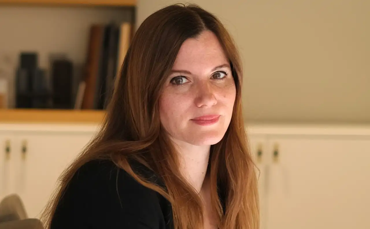 Claudina Relat, arquitecta, sobre decorar la pared del pasillo: “Unos ...
