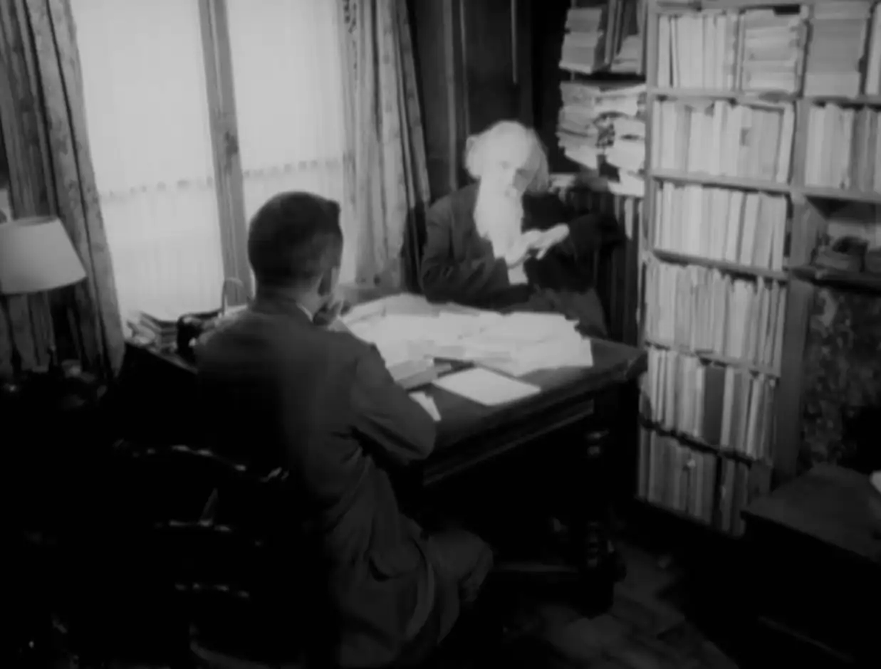 Gastón Bachelard, filósofo: “La casa es uno de los mayores poderes de ...